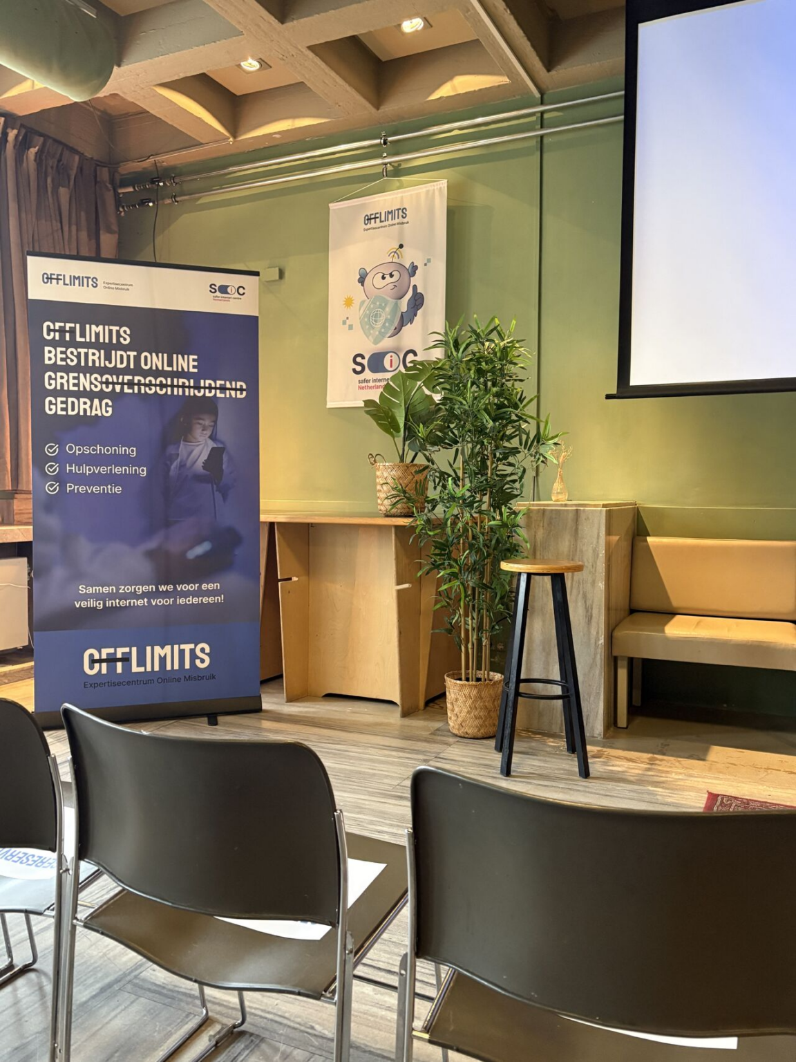 Like, Share, Struggle? - Jessica Taylor Piotrowski, Ph.D.